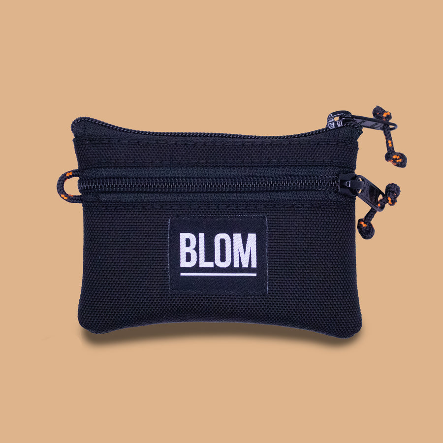 Blom Brand, complementos y ropa hecha a mano en España.